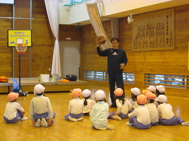 バスケットボールっておもしろいね！: 篠ノ井幼稚園・わくわく